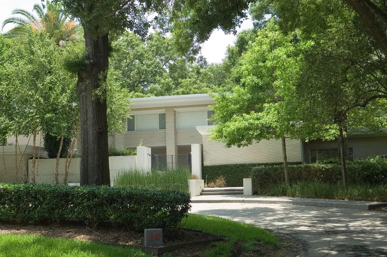 Hull House - HoustonMod