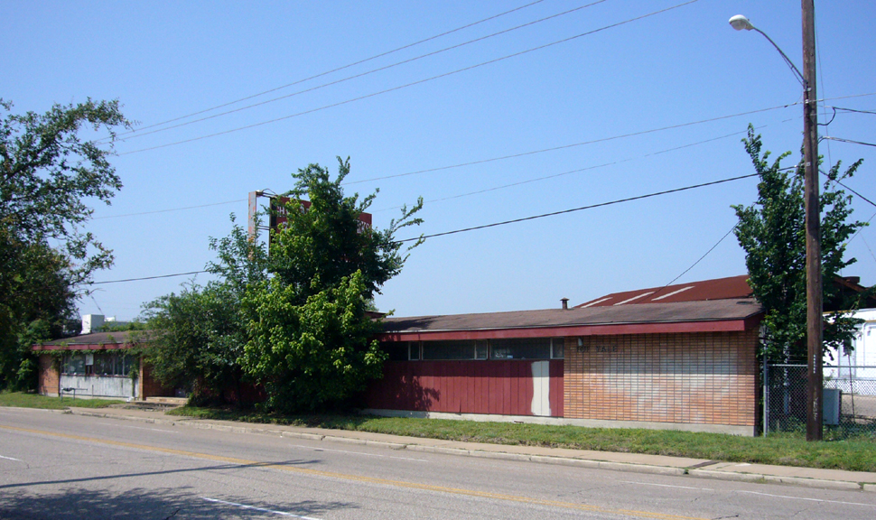 Houston Compressed Steel Corp. Office Building - HoustonMod